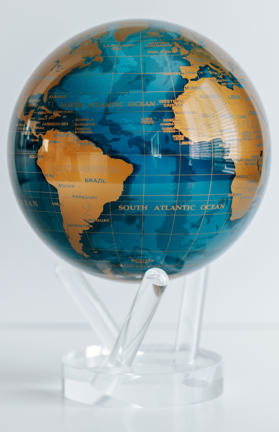 MOVA Blue and Gold Self Spinning Globe | 68travel